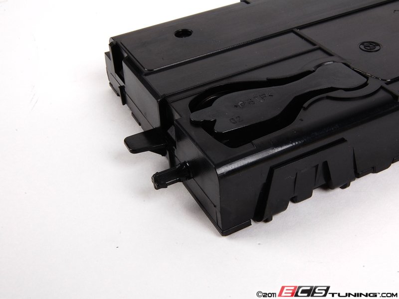 Genuine BMW - 51459173469 - Right Dashboard Cup Holder Assembly - Black ...