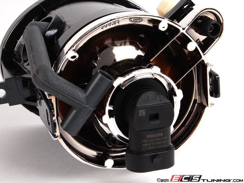 Genuine BMW - 63172228614 - Fog Lamp Assembly With Fluted Lens - Right ...