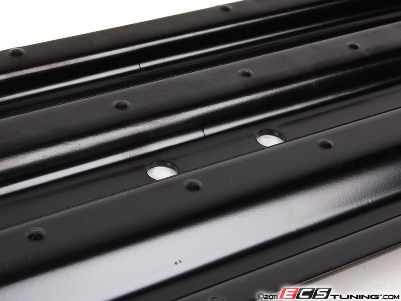 Genuine BMW - 18211436309 - Center Exhaust Hanger Support (18-21-1-436-309)