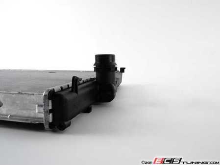 Mahle-Behr - 17119071519 - Radiator - Automatic