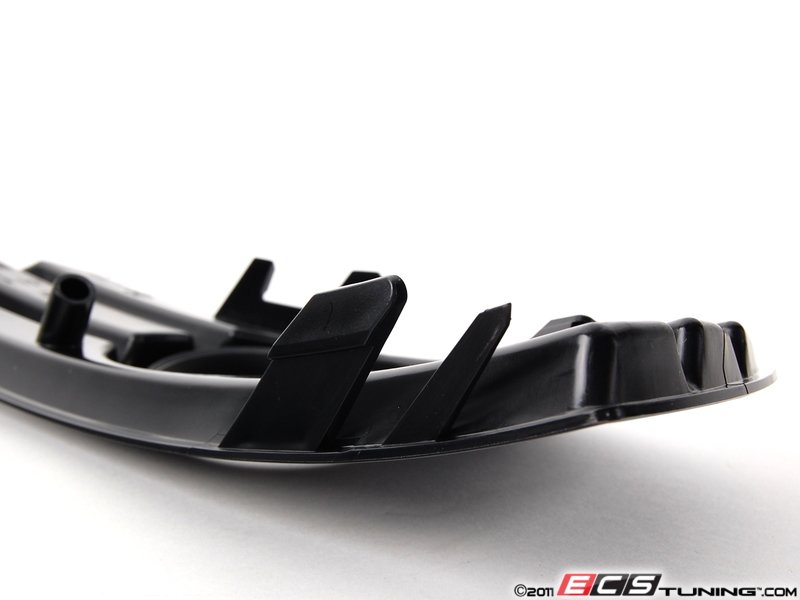 Genuine Volkswagen Audi - 3C8853666C9B9 - Fog light grille - right (3C8 ...