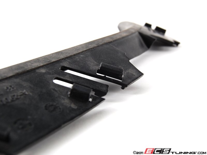 Genuine Mercedes Benz - 2208850298 - SEAL