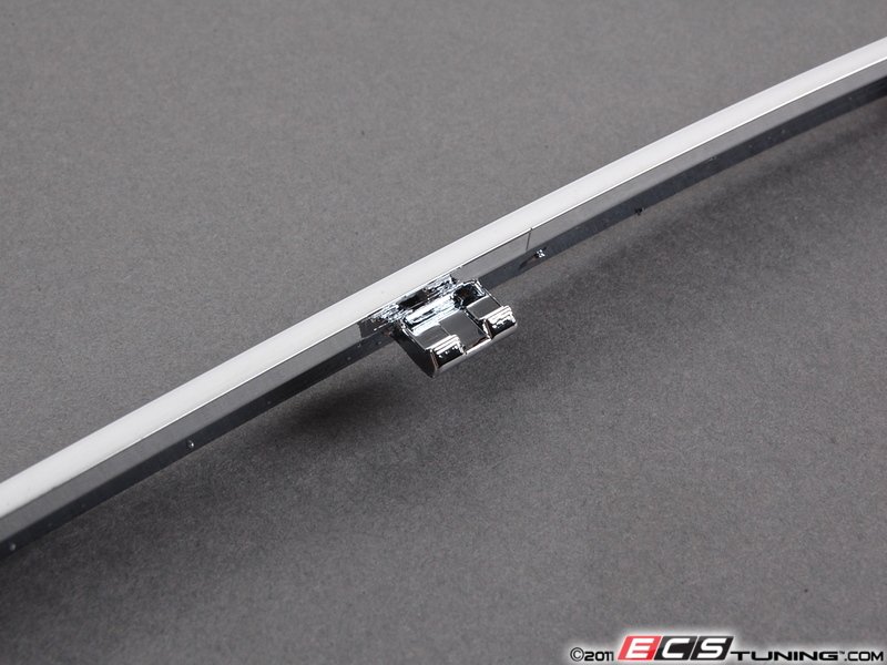 Genuine Mercedes Benz - 2208850674 - FENDER SKIRT