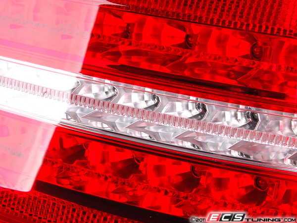 Genuine Mercedes Benz - 2218201464 - Tail Lamp Assembly
