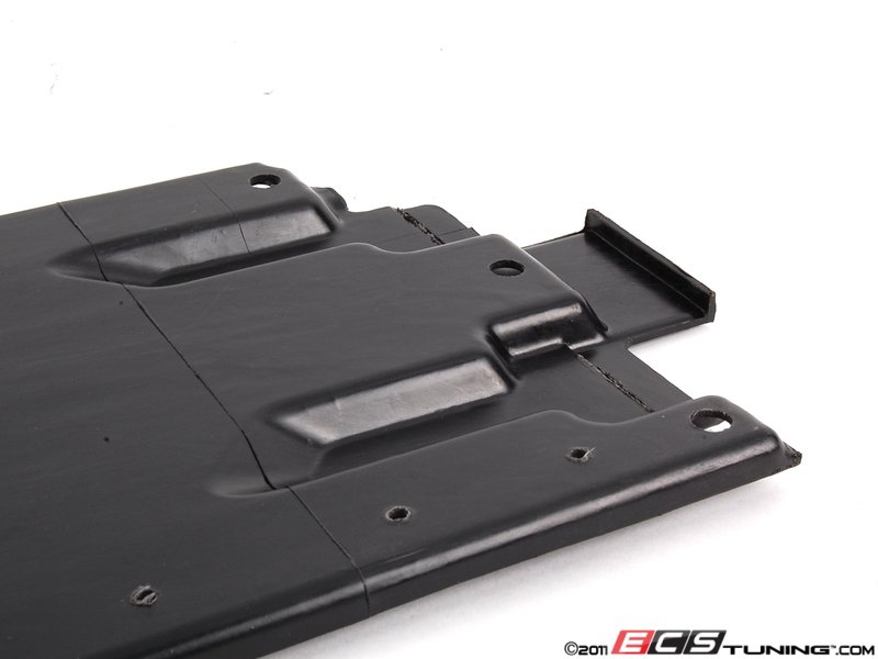 Genuine Volkswagen Audi - 7P6825231C - Center Belly Pan (7P6 825 231 C)