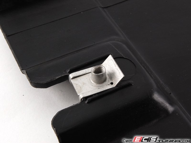 Genuine Volkswagen Audi - 7P6825231C - Center Belly Pan (7P6 825 231 C)
