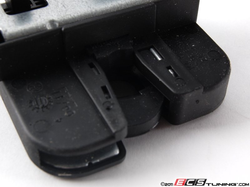Genuine Volkswagen Audi - 1C0827505E01C - Trunk Latch (1C0 827 505 E 01C)