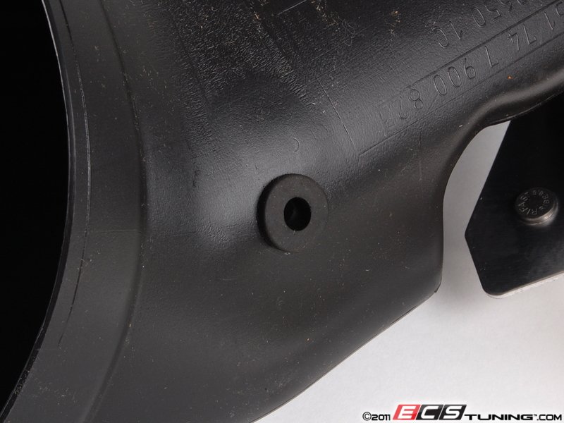 Genuine BMW - 51747900823 - Air Duct - Left (51-74-7-900-823)