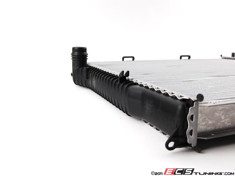 Genuine BMW - 17101439101 - Radiator (17-10-1-439-101)