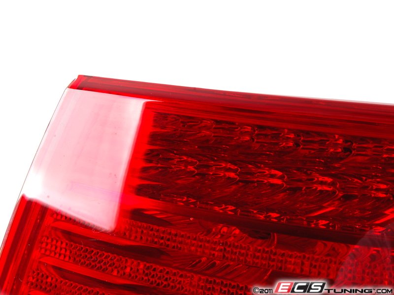Genuine Volkswagen Audi - 4F5945096M - LED Tail Light - Right (4F5 945 ...