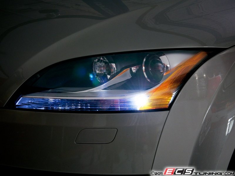 ECS News - Audi MKII TT LED City Light Kit