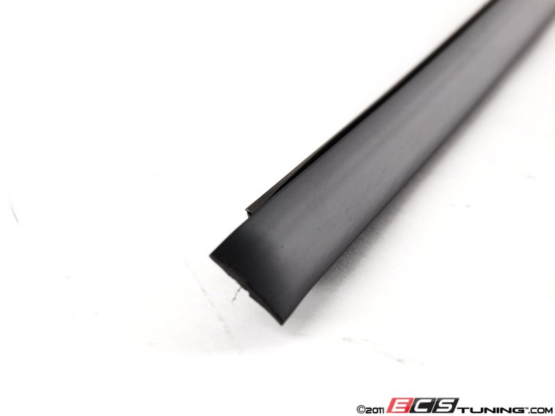 Genuine BMW - 51311977275 - Front Window seal (51-31-1-977-275)