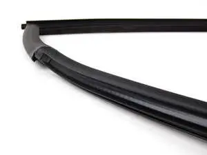 Genuine BMW - 51168258280 - E46 Rear Ashtray - Schwarz/Chrome (51-16-8 ...