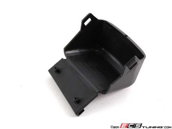 Genuine Volkswagen Audi - 535853696 - Lower Grille Cap - Right - (NO ...