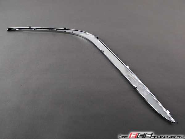 Genuine BMW - 51118125438 - Chrome Bumper Trim - Right (51-11-8-125-438)