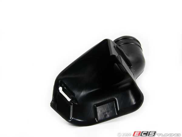 Genuine BMW - 51112695761 - Alternator Air Duct (51-11-2-695-761)