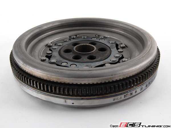 Genuine Volkswagen Audi - 06F105266AA - Dual Mass Flywheel (06F 105 266 AA)
