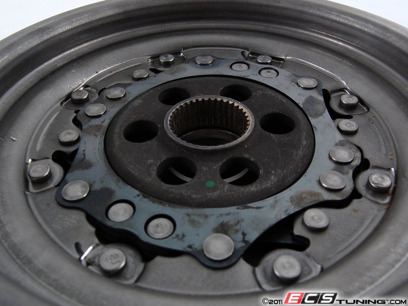 Genuine Volkswagen Audi - 06F105266AA - Dual Mass Flywheel (06F 105 266 AA)