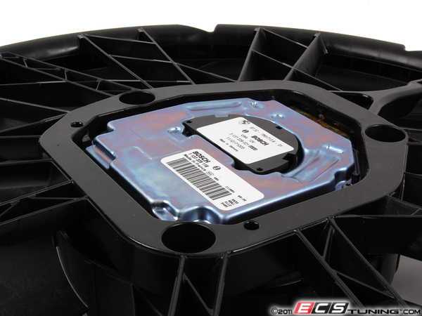 Genuine BMW - 17427547305 - Electric Fan Assembly - With Housing (17-42 ...