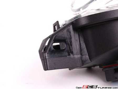 Genuine BMW - 63177158542 - Fog Light - Right (63-17-7-158-542)