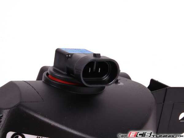 Genuine BMW - 63177158542 - Fog Light - Right (63-17-7-158-542)