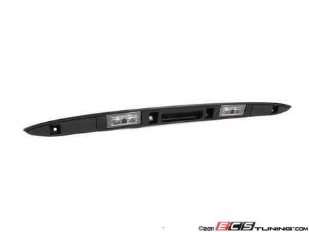 Genuine BMW - 51137170676 - E53 X5 Trunk Lid Grip (Black) (51-13-7-170-676)