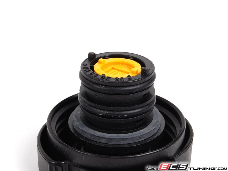 Genuine BMW - 17137639023 - Expansion Tank Cap (17-13-7-639-023)