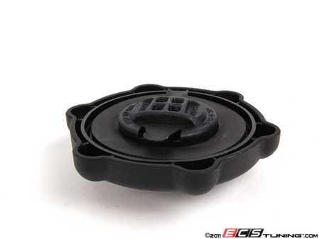 Genuine BMW - 11121405452 - M Oil Cap (11-12-1-405-452)