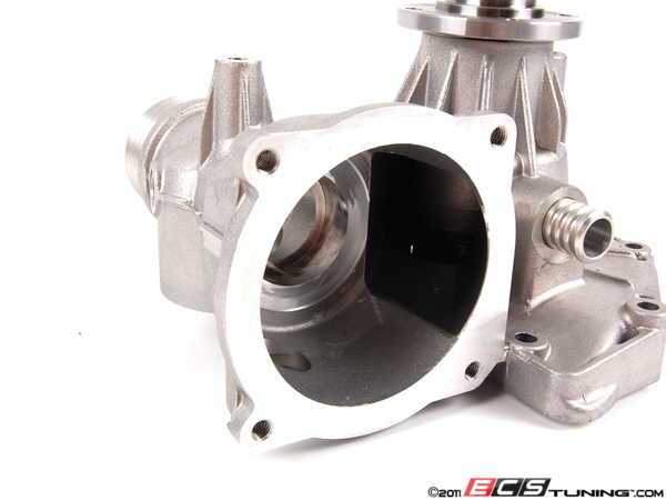 Genuine BMW - 11510393340 - Water Pump (11-51-0-393-340)