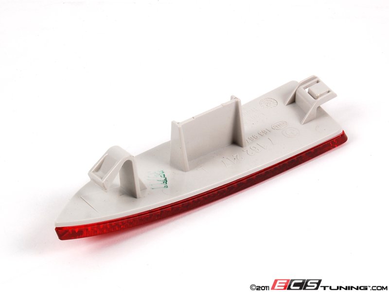 Genuine BMW - 63147162217 - Rear bumper reflector - left (63-14-7-162-217)