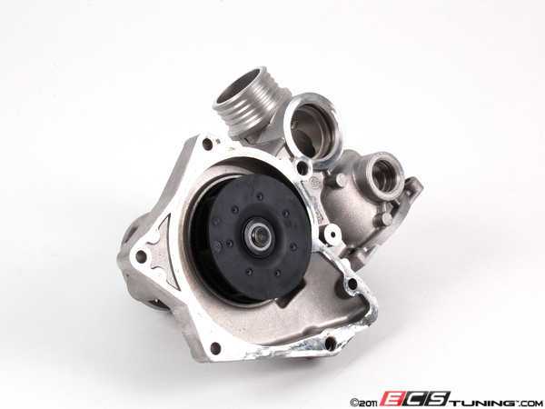 Genuine BMW - 11510393340 - Water Pump (11-51-0-393-340)