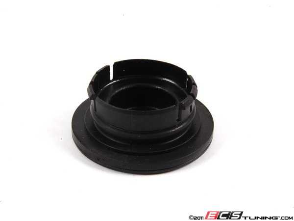 Genuine Mercedes Benz - 0009986590 - Cylinder Head Expansion Plug ...