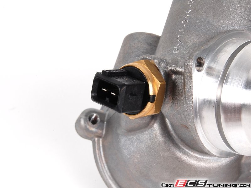 Genuine BMW - 11517586780 - Remanufactured Water Pump (11-51-7-586-780)