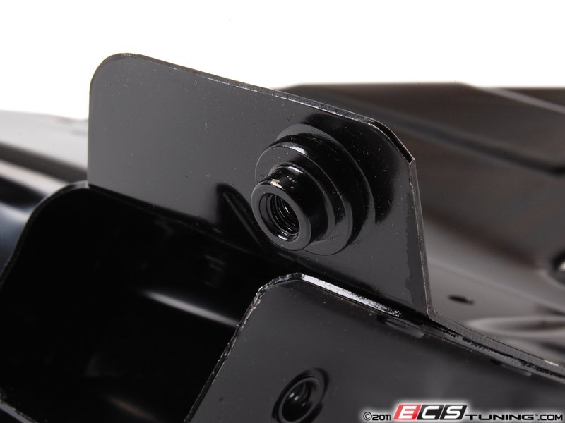 Genuine BMW - 41147111069 - Wheel Housing Carrier - left (41-14-7-111-069)