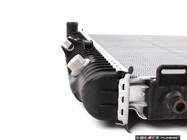 Genuine Mercedes Benz - 4635001200 - Radiator