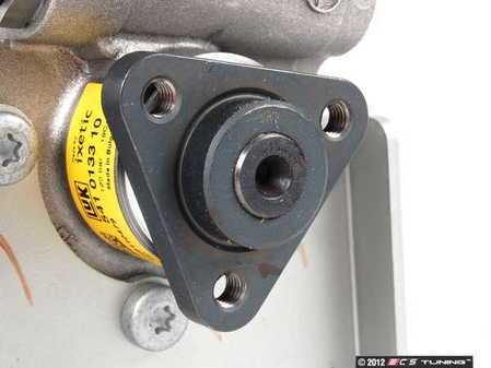 LUK - 32416756582 - Power Steering Pump - LF-30