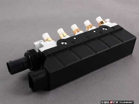 Genuine Mercedes Benz - 2203200258 - Air Suspension Valve Block