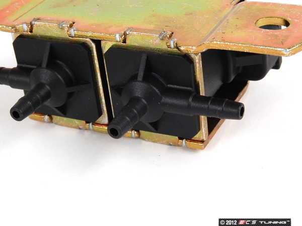 Genuine Mercedes Benz - 0025400697 - Electric Change-Over Valve