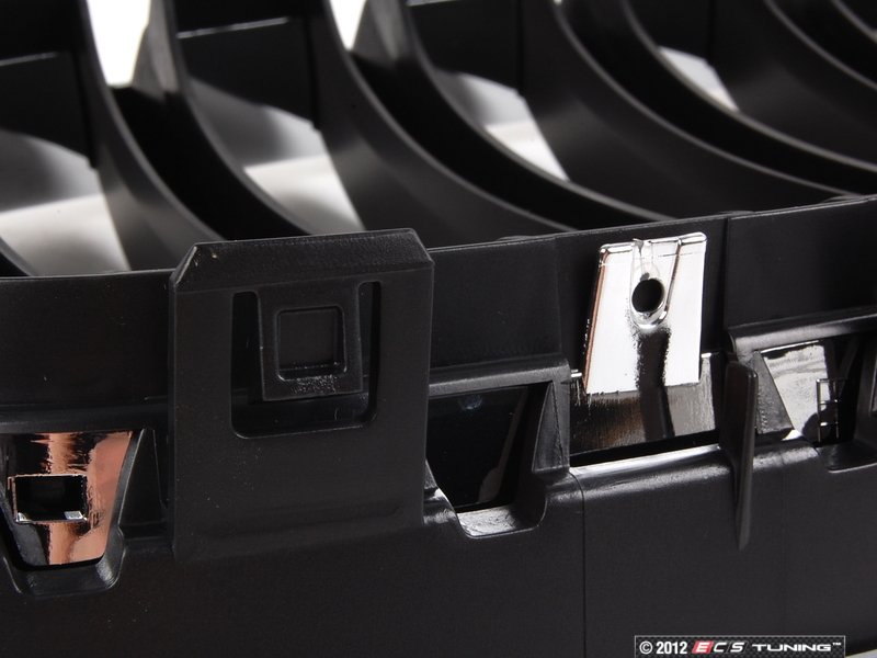 Genuine BMW - 51117210726 - F25 Kidney Grille - Right (51-11-7-210-726)