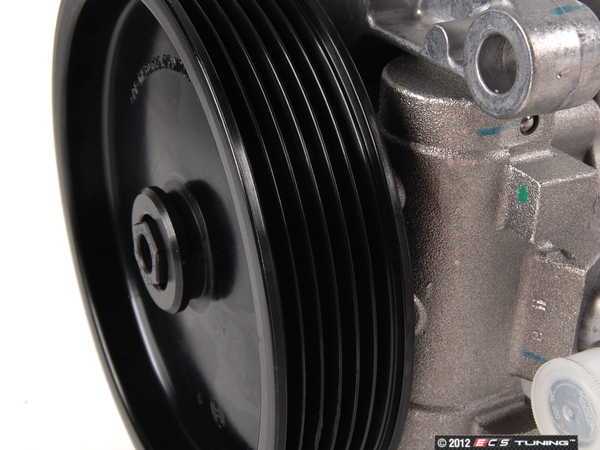 Genuine Mercedes Benz - 0044669101 - Power Steering Pump