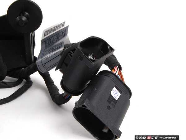 Genuine BMW - 37206781488 - Dynamic Drive Valve Block (37-20-6-781-488)