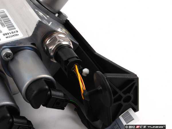 Genuine BMW - 37206781488 - Dynamic Drive Valve Block (37-20-6-781-488)