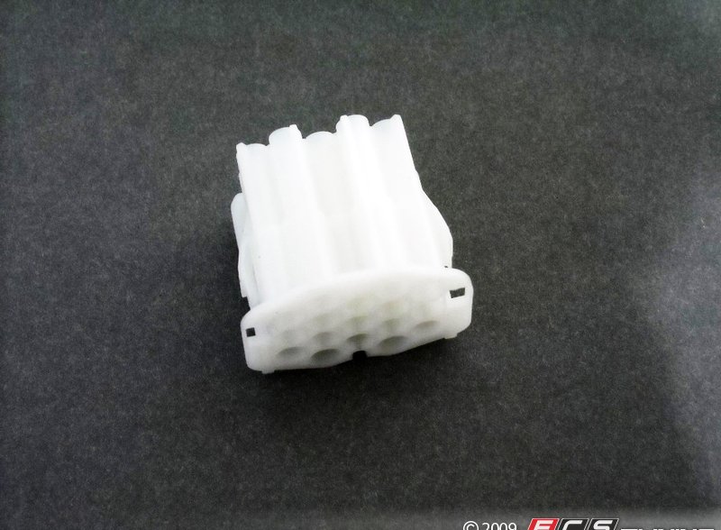 Genuine BMW - 61131380587 - Plug Housing (61-13-1-380-587)