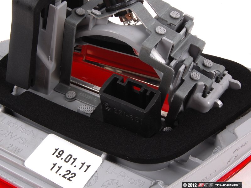 Genuine BMW - 63217252779 - Inner Tail Light - Left (63-21-7-252-779)