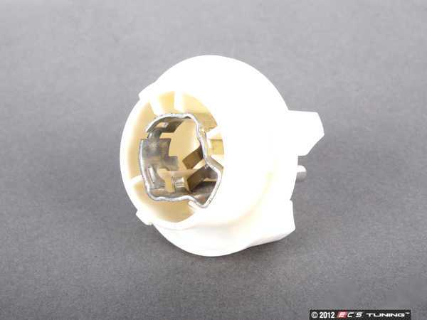 Genuine Mercedes Benz - 0008269582 - Front Turn Signal Bulb Socket ...