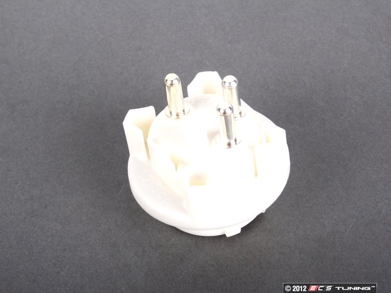 Genuine Mercedes Benz - 0008269582 - Front Turn Signal Bulb Socket ...