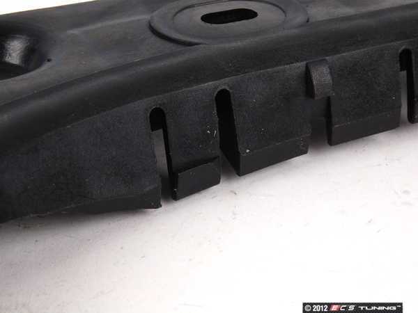 Genuine Volkswagen Audi - 4b0807283b - Front Bumper Guide - Left (4b0 ...