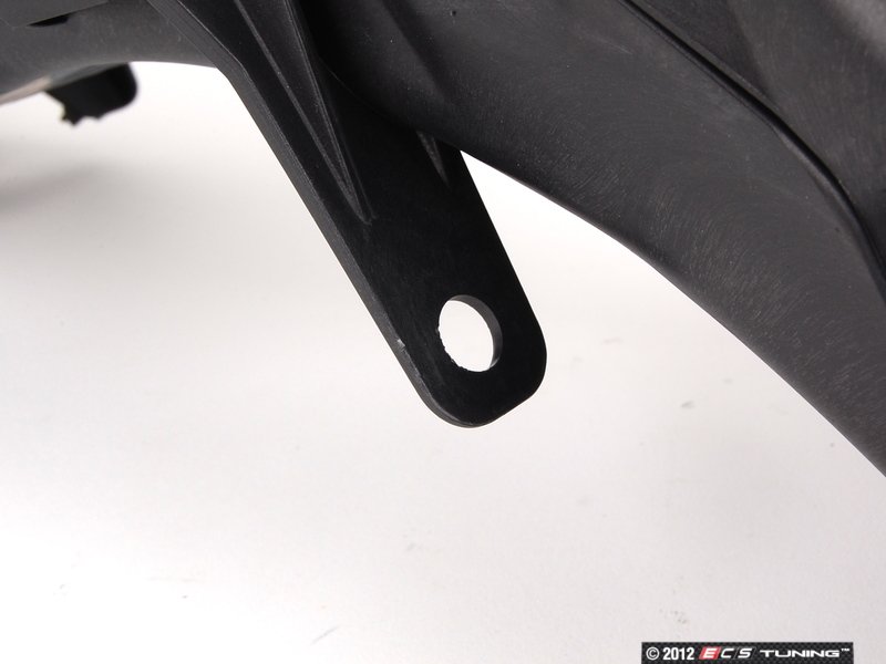 Genuine BMW - 51748045364 - Air Duct - Right (51-74-8-045-364)