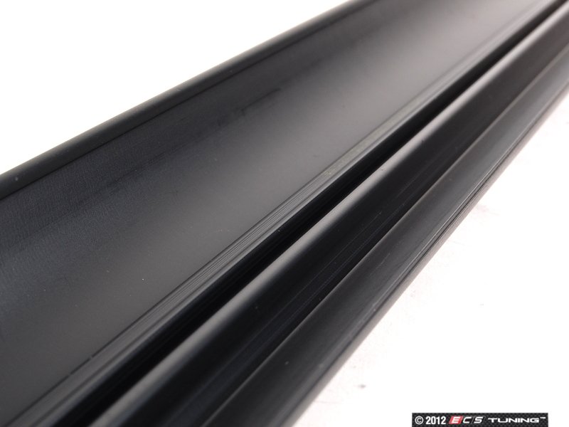 Genuine BMW - 51478201218 - Schwarz/Black Inner Front Door Sill Trim ...