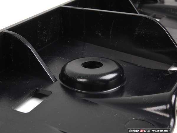 Genuine BMW - 51127163847 - E90 Rear bumper guide (51-12-7-163-847)